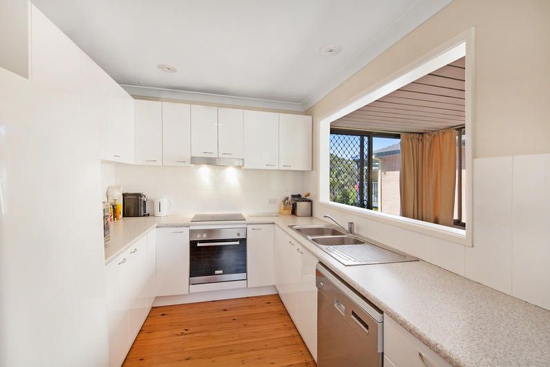 32 Lynnette Crescent, East Gosford | Property History & Address ...