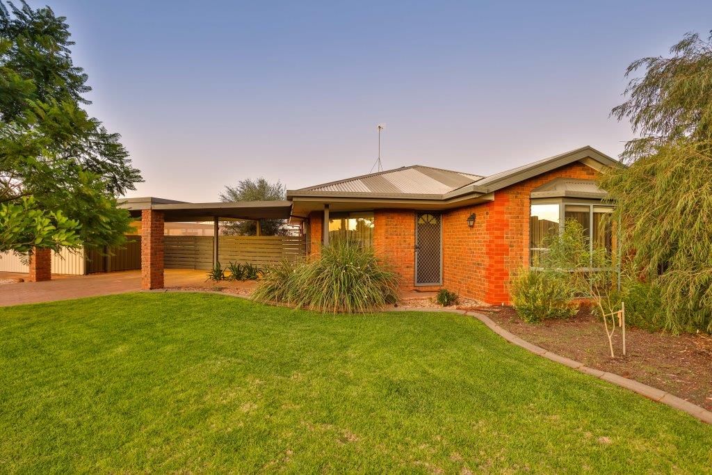 4 Caffrey Ct, Irymple VIC 3498 - House For Rent | Domain