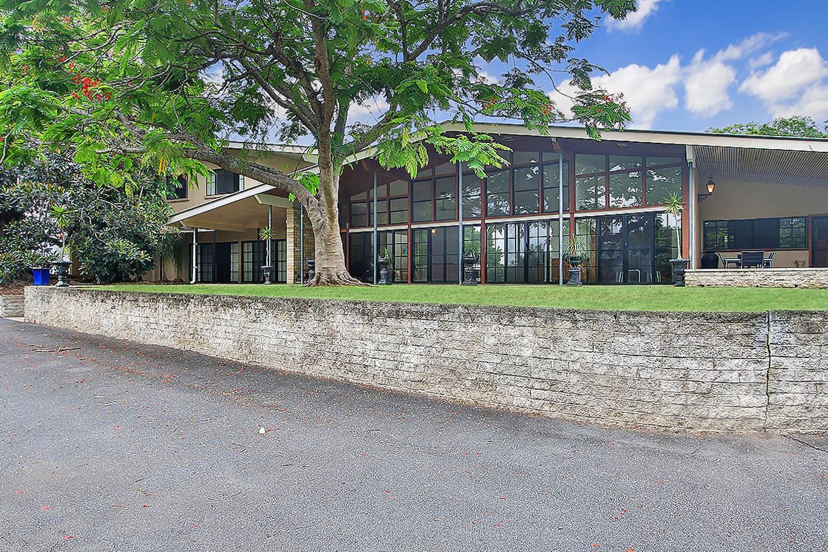 Sold 7 Muller Court, Flinders View QLD 4305 on 10 Mar 2023 - 2018319469 ...