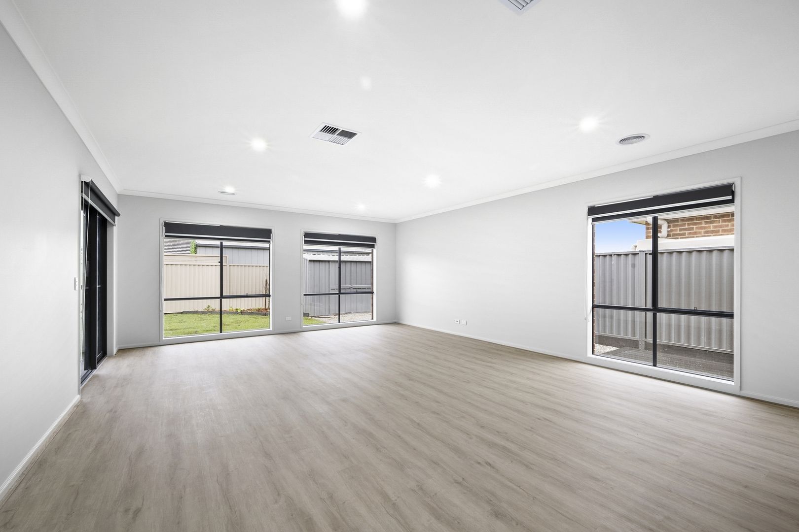 50 Walters Way, Alfredton VIC 3350 - House For Rent | Domain