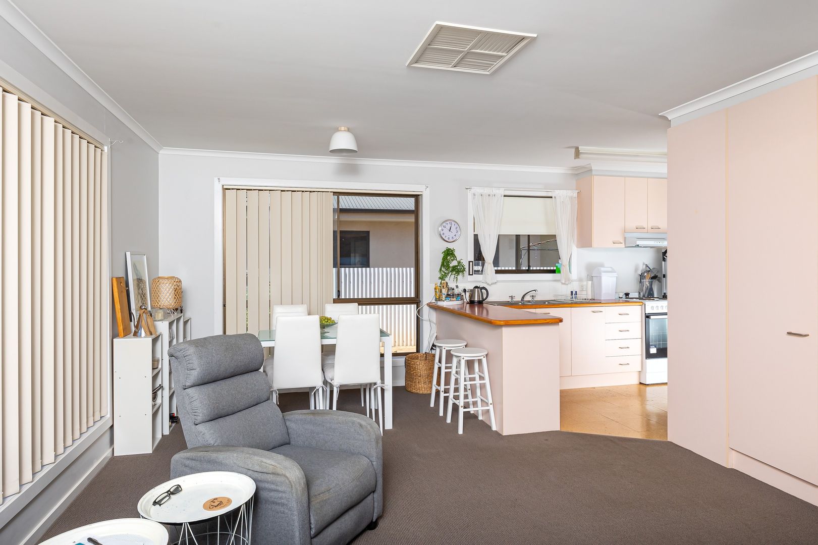 1/188 DeBoos Street, Temora NSW 2666 | Domain