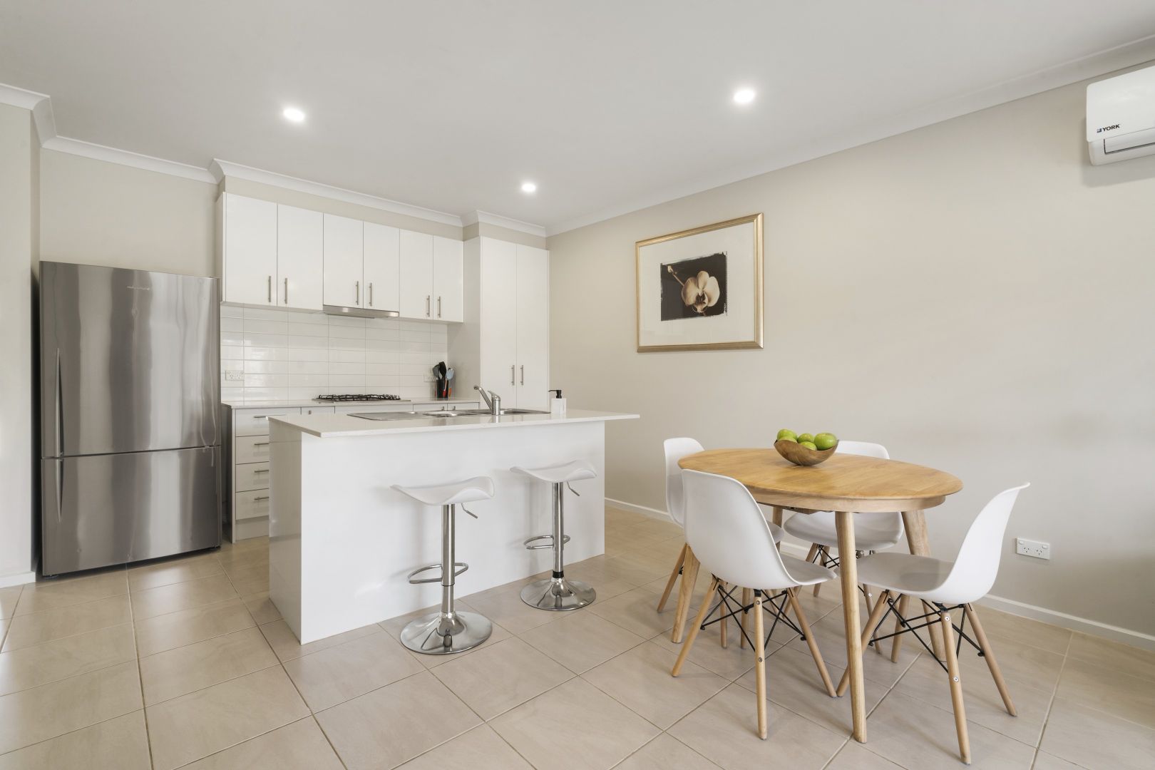 12 Kenyte Walk, Doreen VIC 3754 - Townhouse For Rent - $470 | Domain