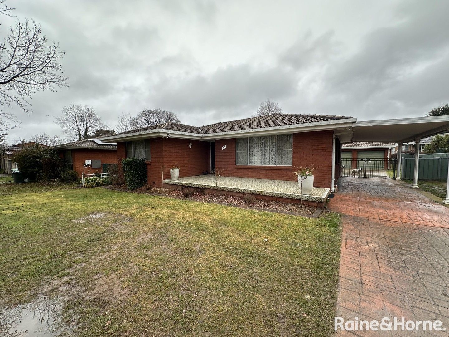 53 Coronation Drive, Orange NSW 2800 - House For Rent - $550 | Domain