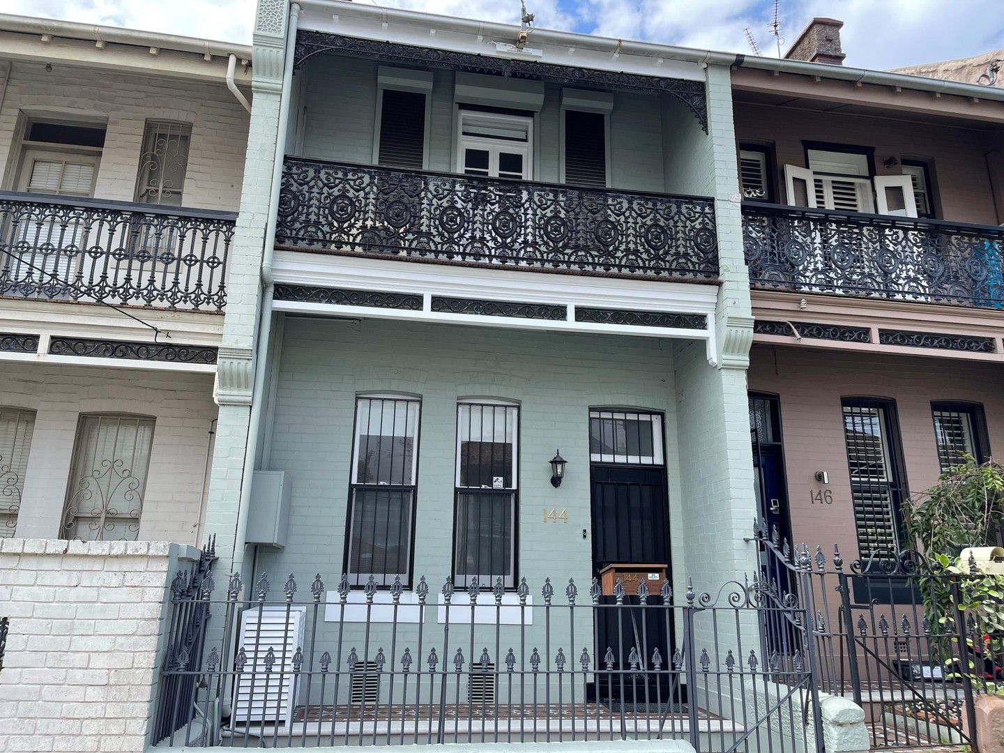 144 Ebley Street, Bondi Junction NSW 2022 - House For Rent - $1,700 ...