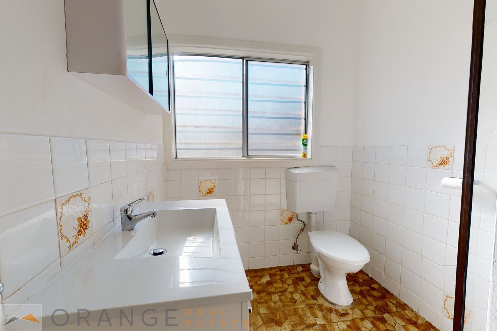 62 Edward Street, Orange NSW 2800 - House For Rent | Domain