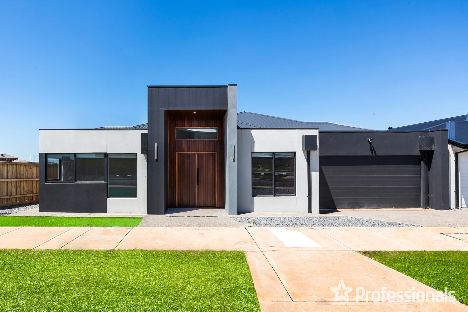 32 Kyah Street, Fraser Rise VIC 3336 | Domain