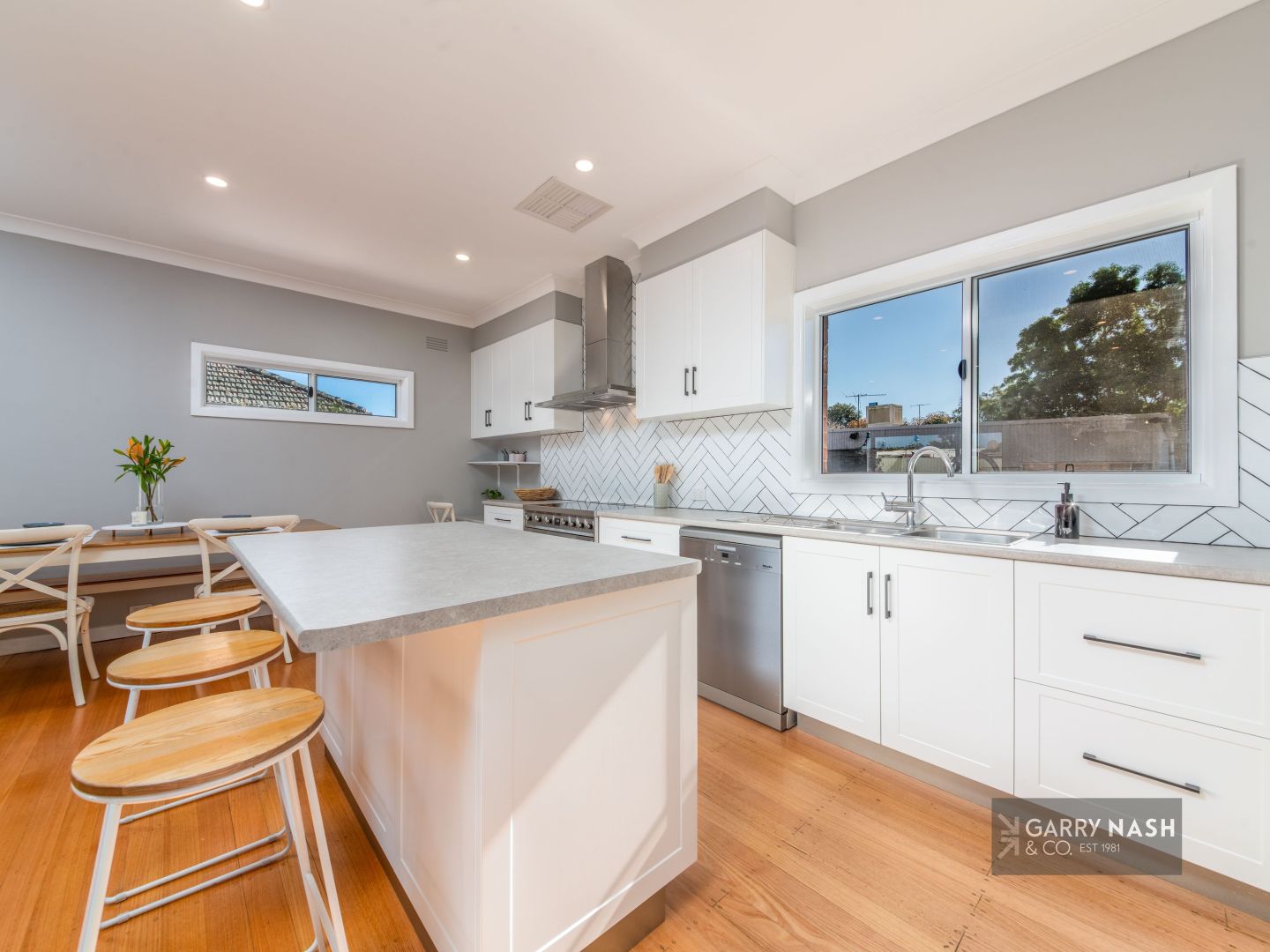 10 Muntz Street, Wangaratta VIC 3677 - House For Rent | Domain