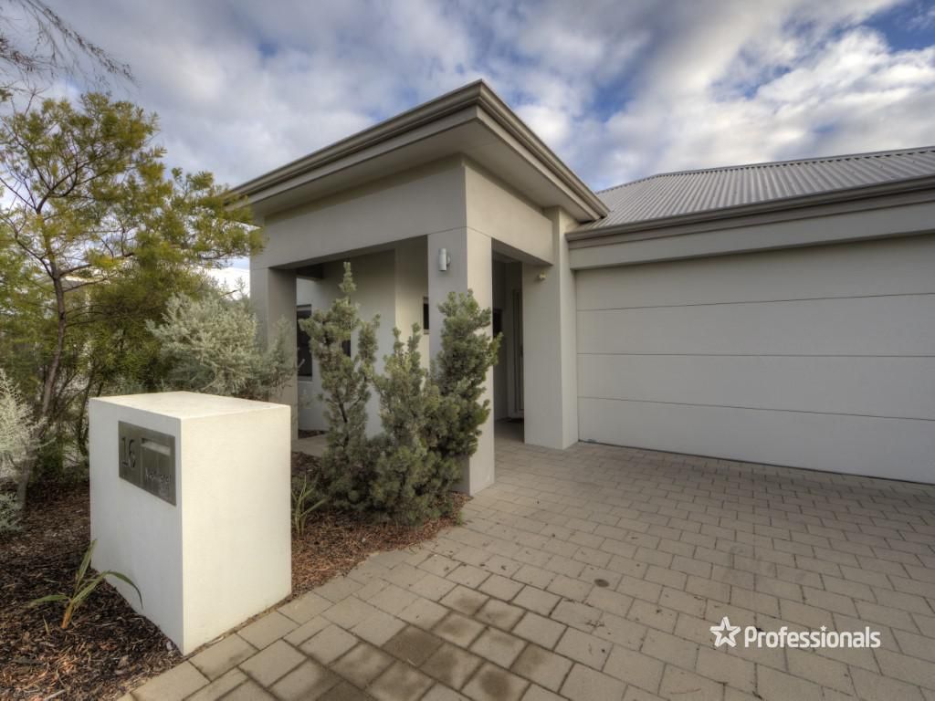 16 Mackerel Circuit, Alkimos WA 6038 - House For Rent - $620 | Domain