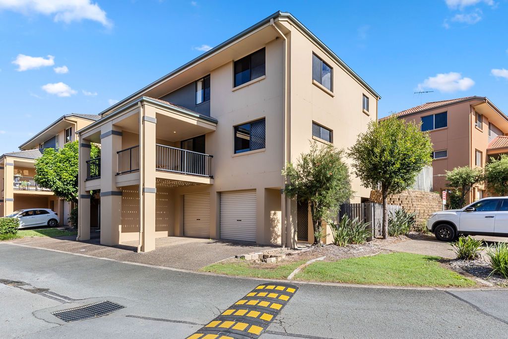 Eight Mile Plains QLD 4113 - 3 beds townhouse for Sale - 2017860505 ...