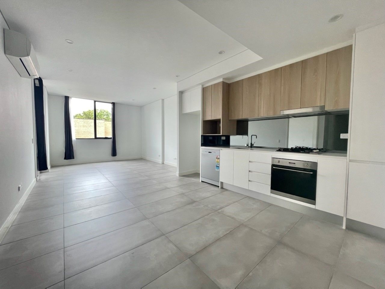 209/2a James Street, Blakehurst NSW 2221 - Apartment For Rent - $500 ...