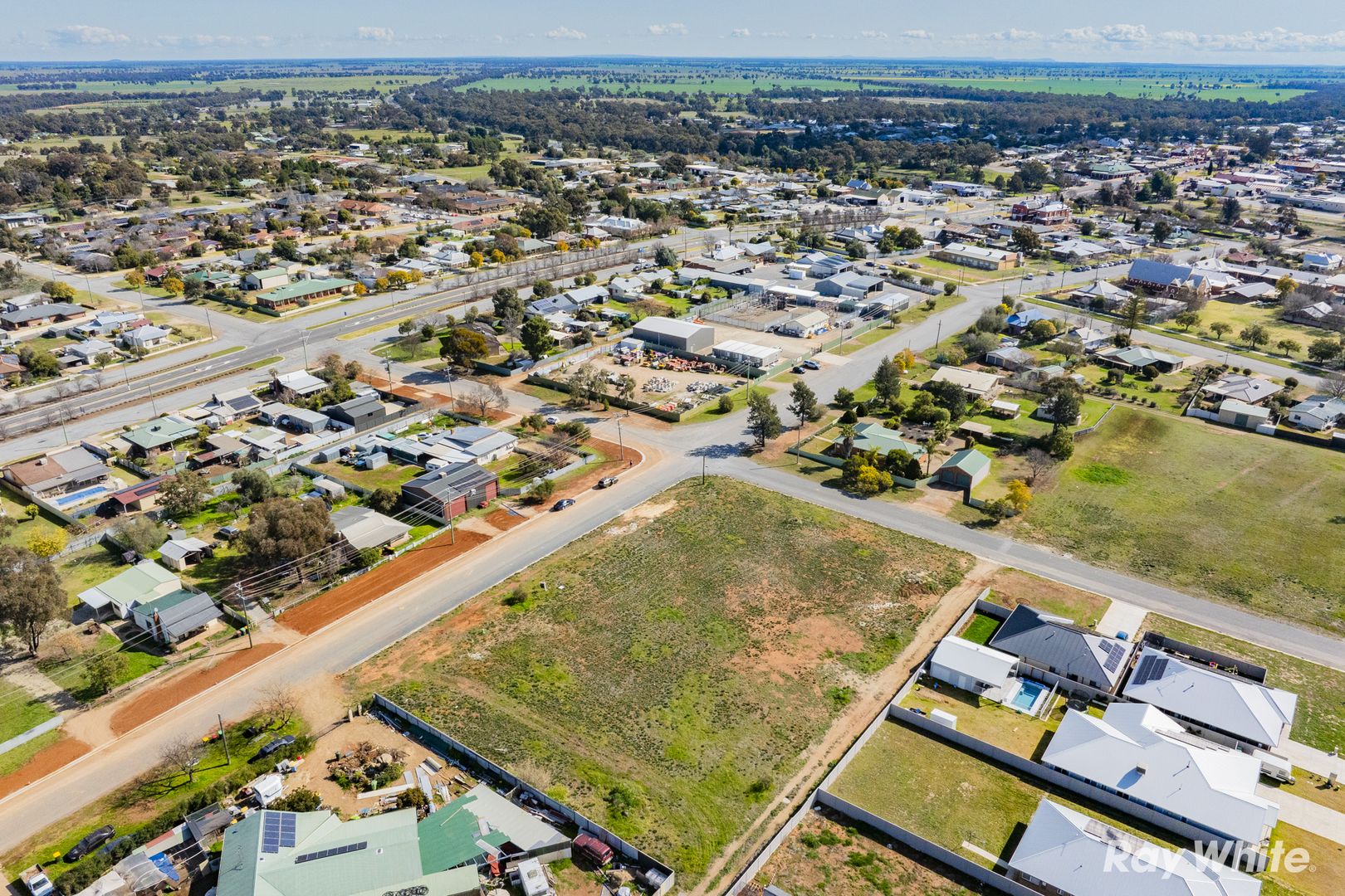 39 Methul Street South, Coolamon NSW 2701 | Domain