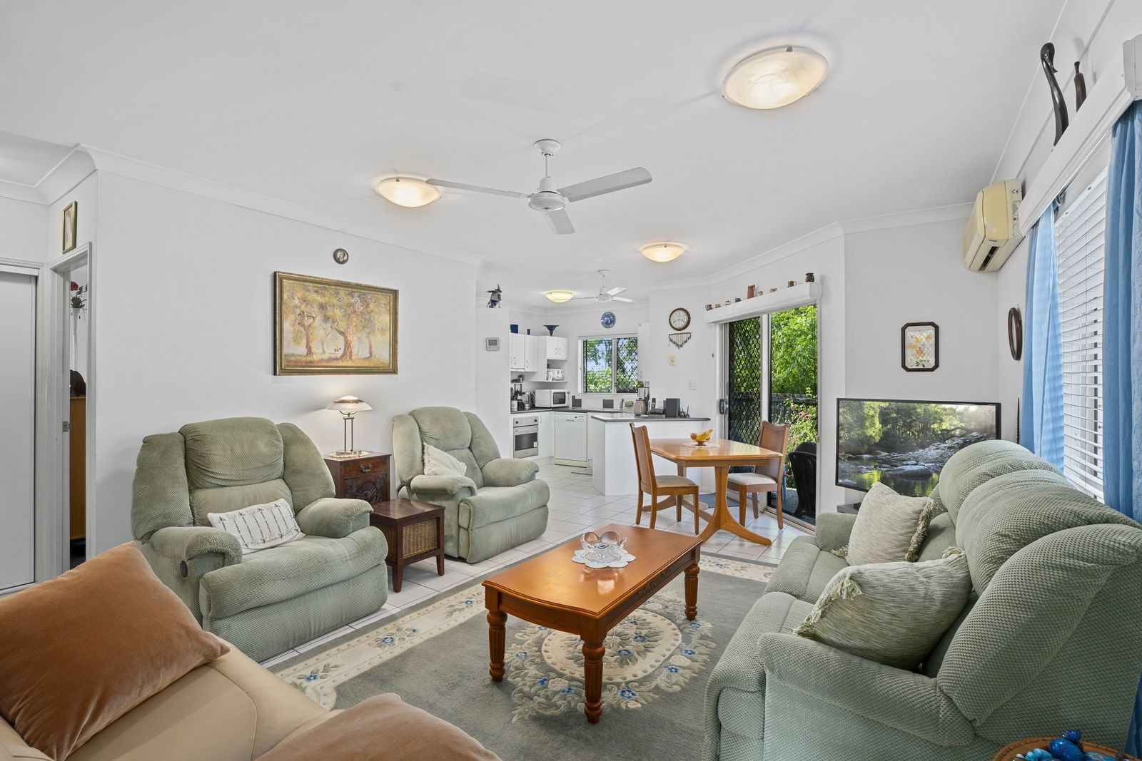 2/15 Hellman Street, Molendinar QLD 4214 | Domain
