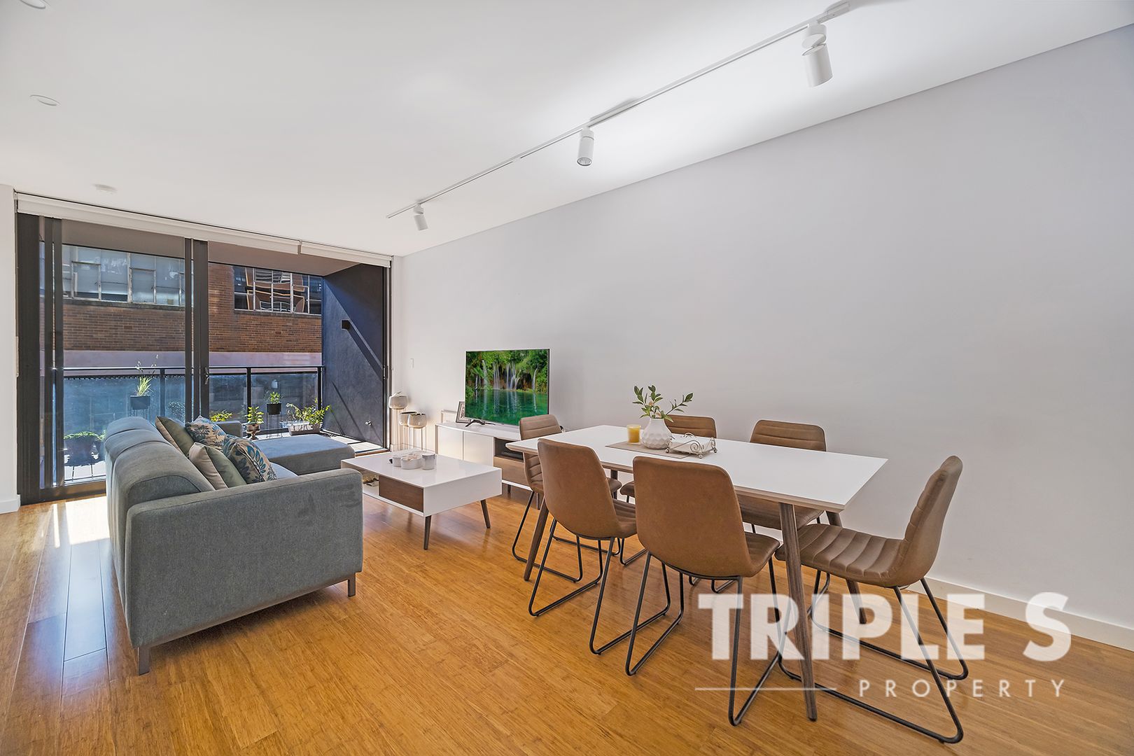 20/21 Bay Drive, Meadowbank | Property History & Address Research | Domain