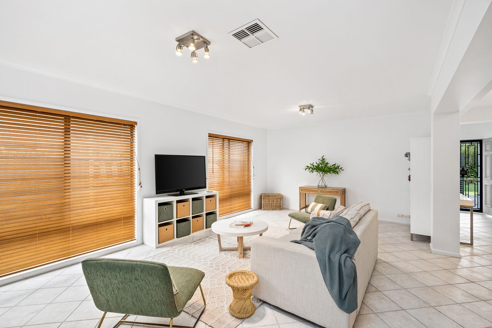 5 Sandpiper Way, Tumbi Umbi NSW 2261 | Domain