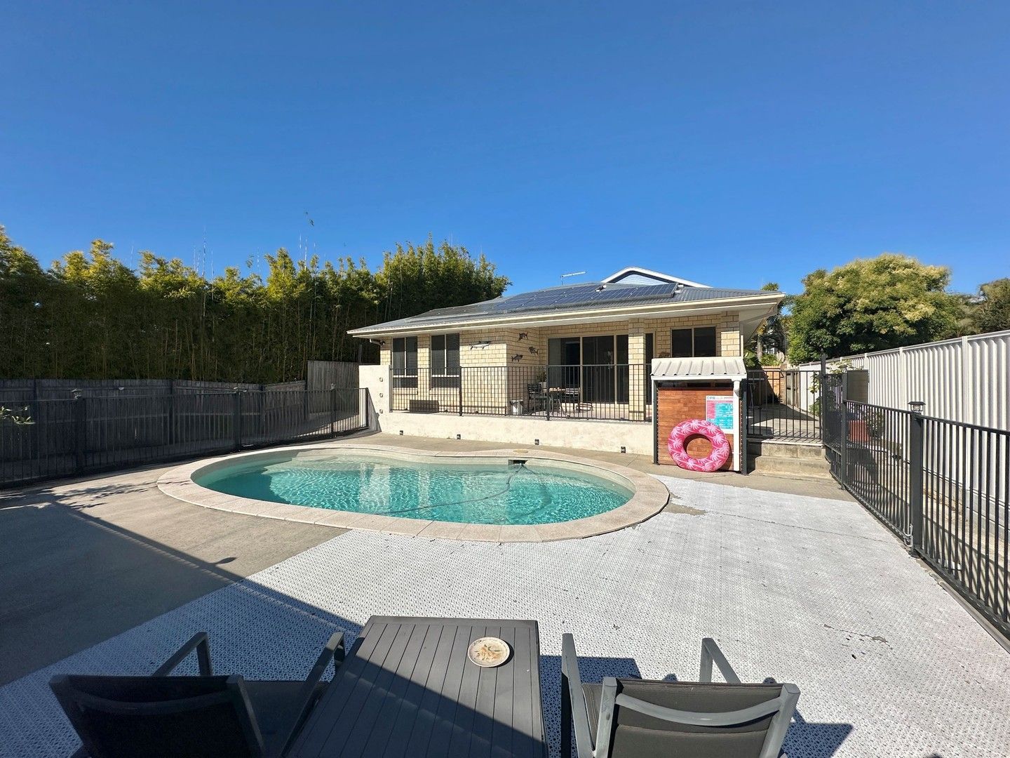 306 Queens Esplanade, Thorneside QLD 4158 - House For Rent | Domain