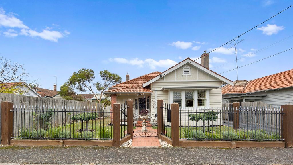 3 Murray Street, Newington VIC 3350 | Domain