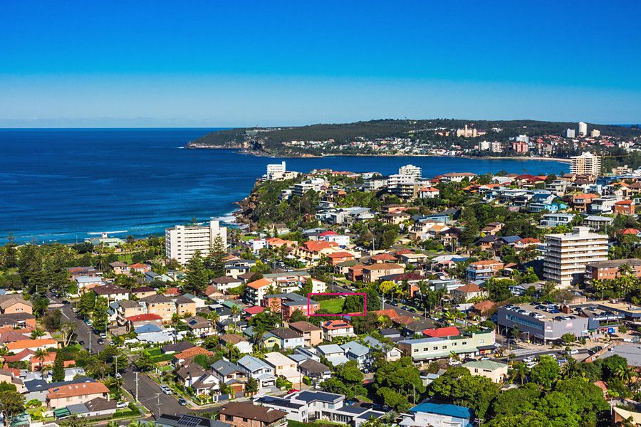 12 Moore Road, Freshwater | Property History & Address Research | Domain