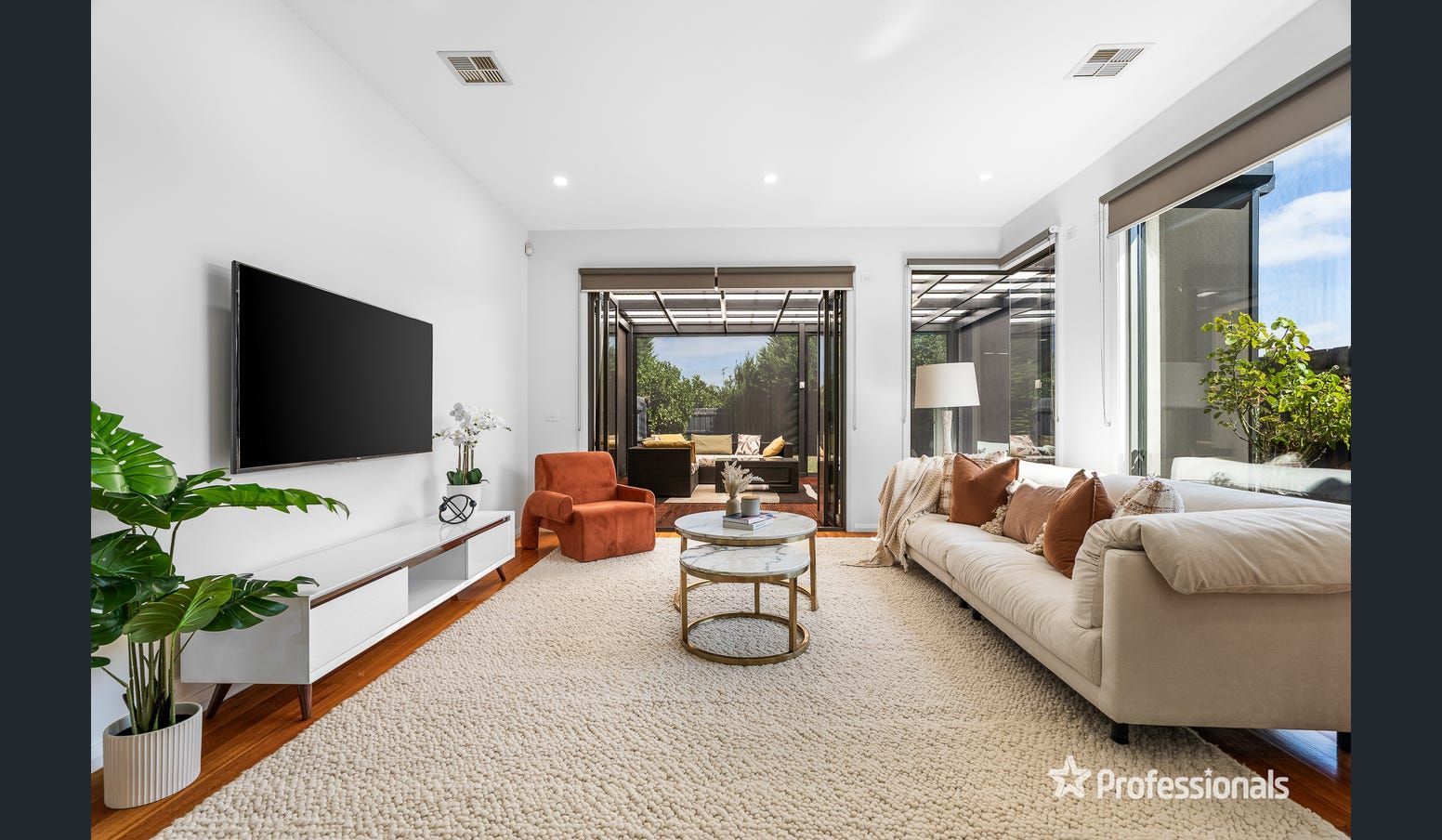 13B Poet Road, Bentleigh East VIC 3165 - Townhouse For Rent | Domain