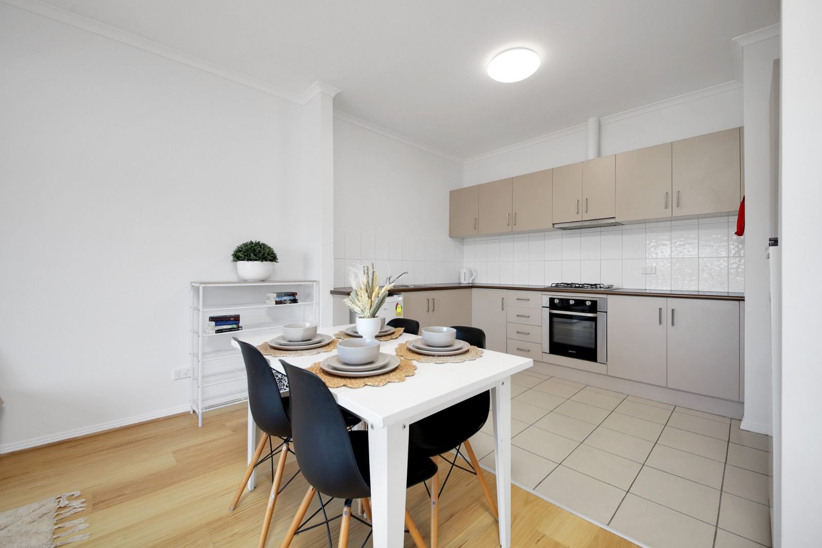 4/161-165 Railway Avenue, Laverton VIC 3028 | Domain