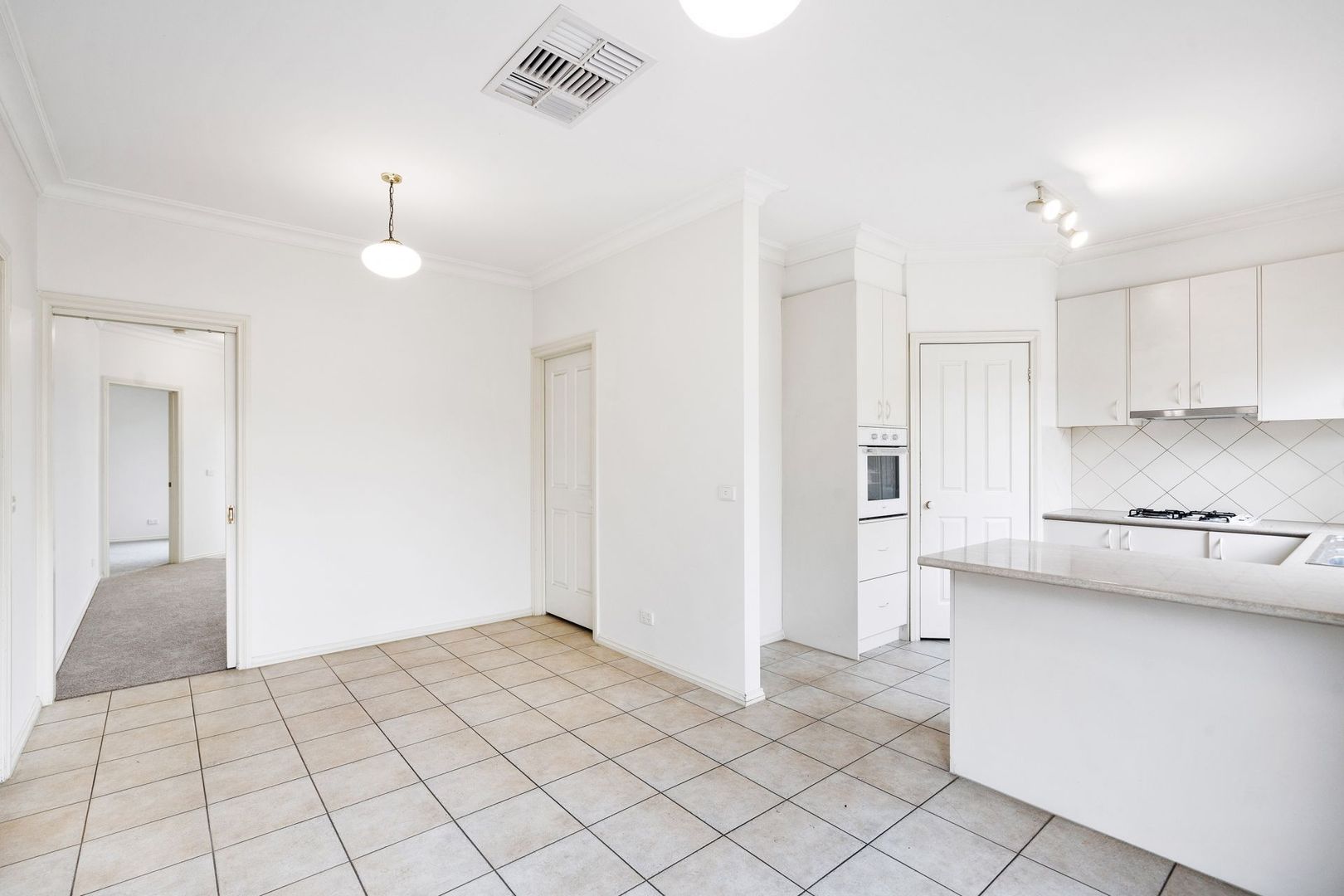 3/2 Roger Street, Doncaster East VIC 3109 - Apartment For Rent | Domain