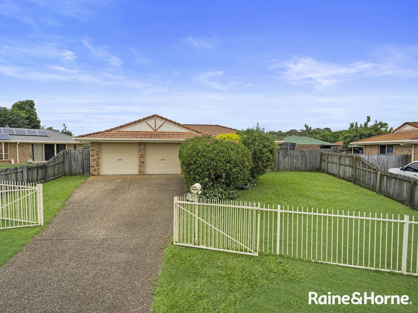 10 Butterfield Close, Victoria Point | Property History & Address ...