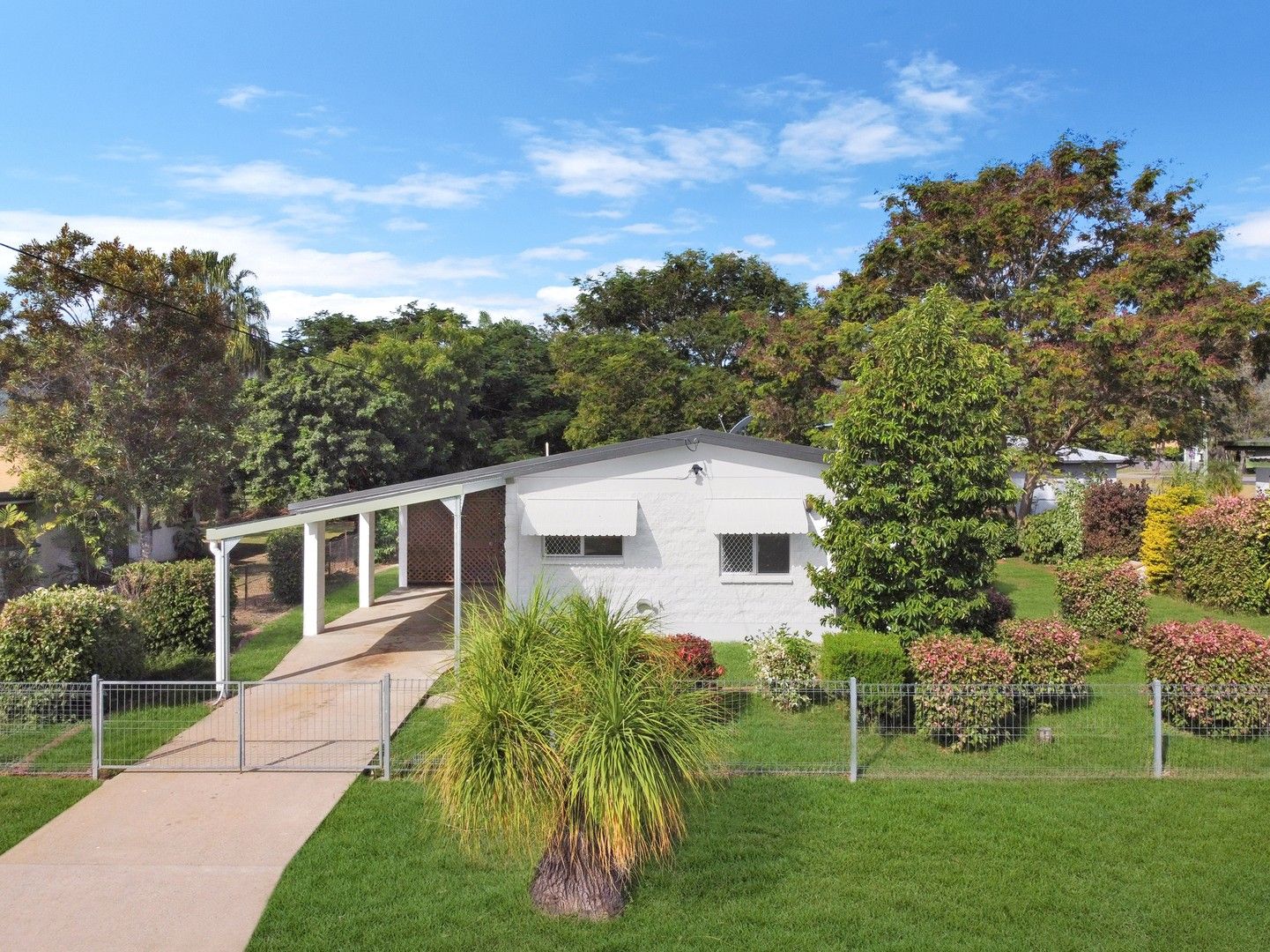 4 Champagne Crescent, Kelso QLD 4815 | Domain