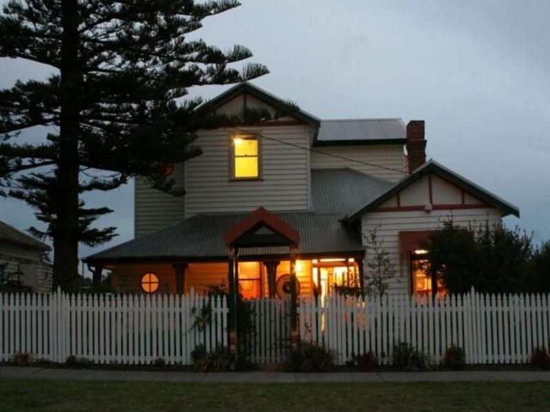 90 Elgin Street, Morwell | Property History & Address Research | Domain