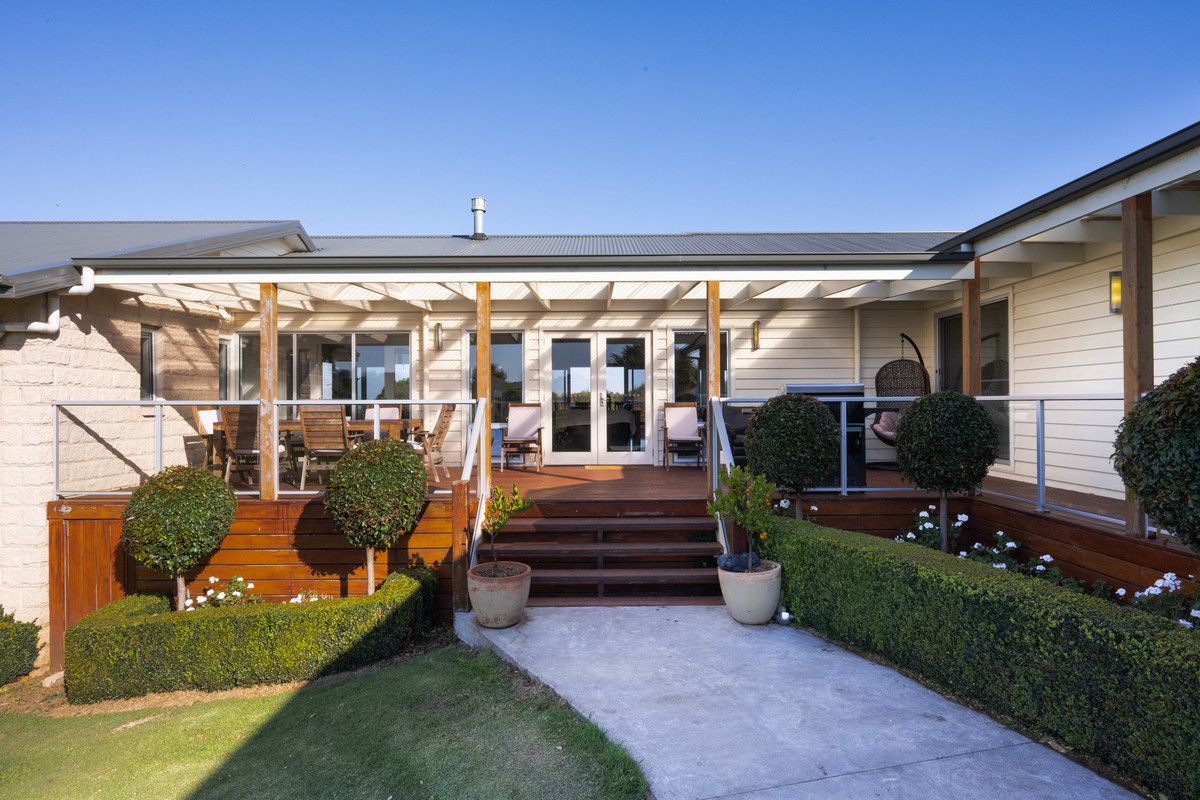 Sold 42 Douglas Lane, Illowa VIC 3282 on 24 Apr 2023 - 2018495582 | Domain