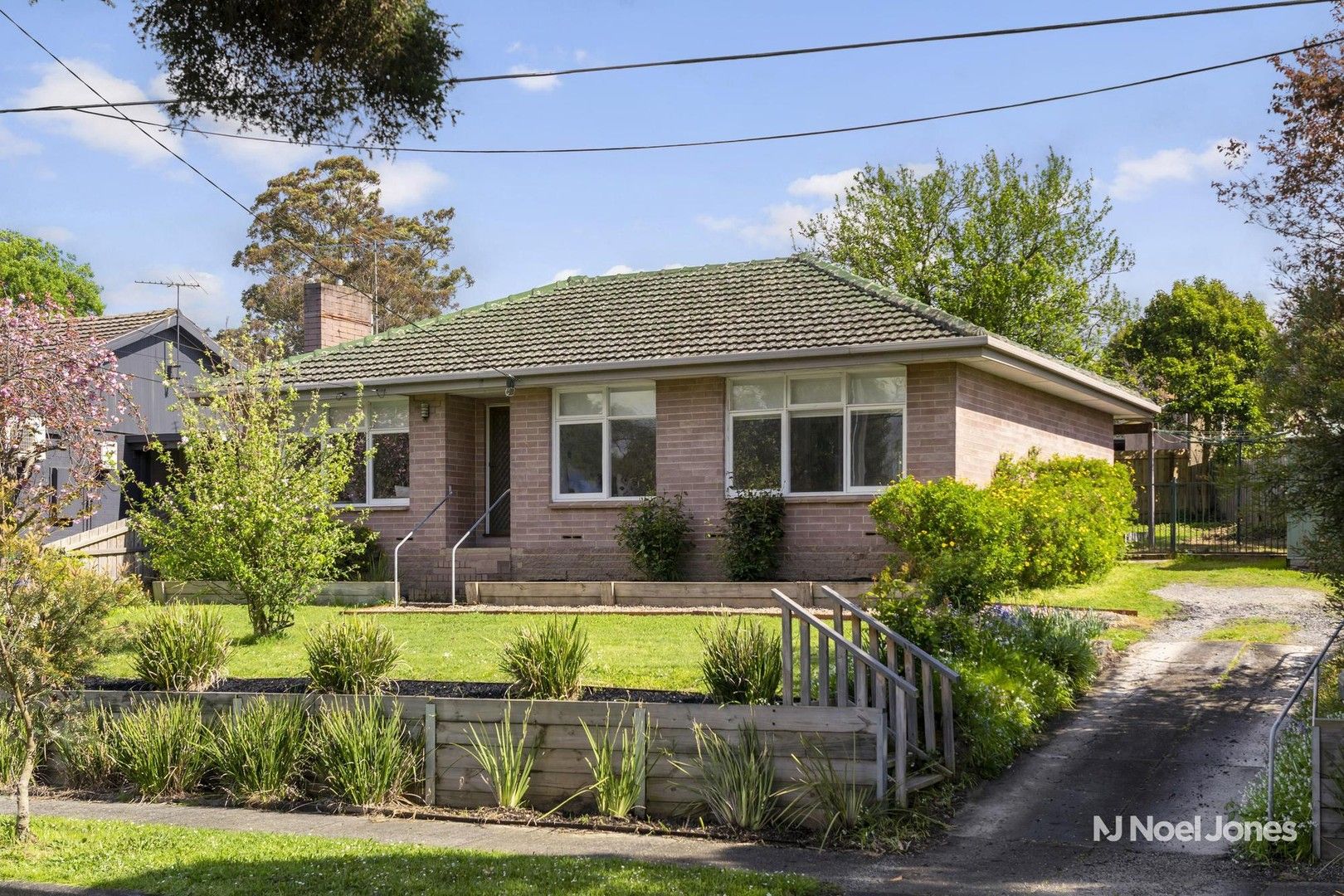 10 Tasman Avenue, Nunawading VIC 3131 | Domain