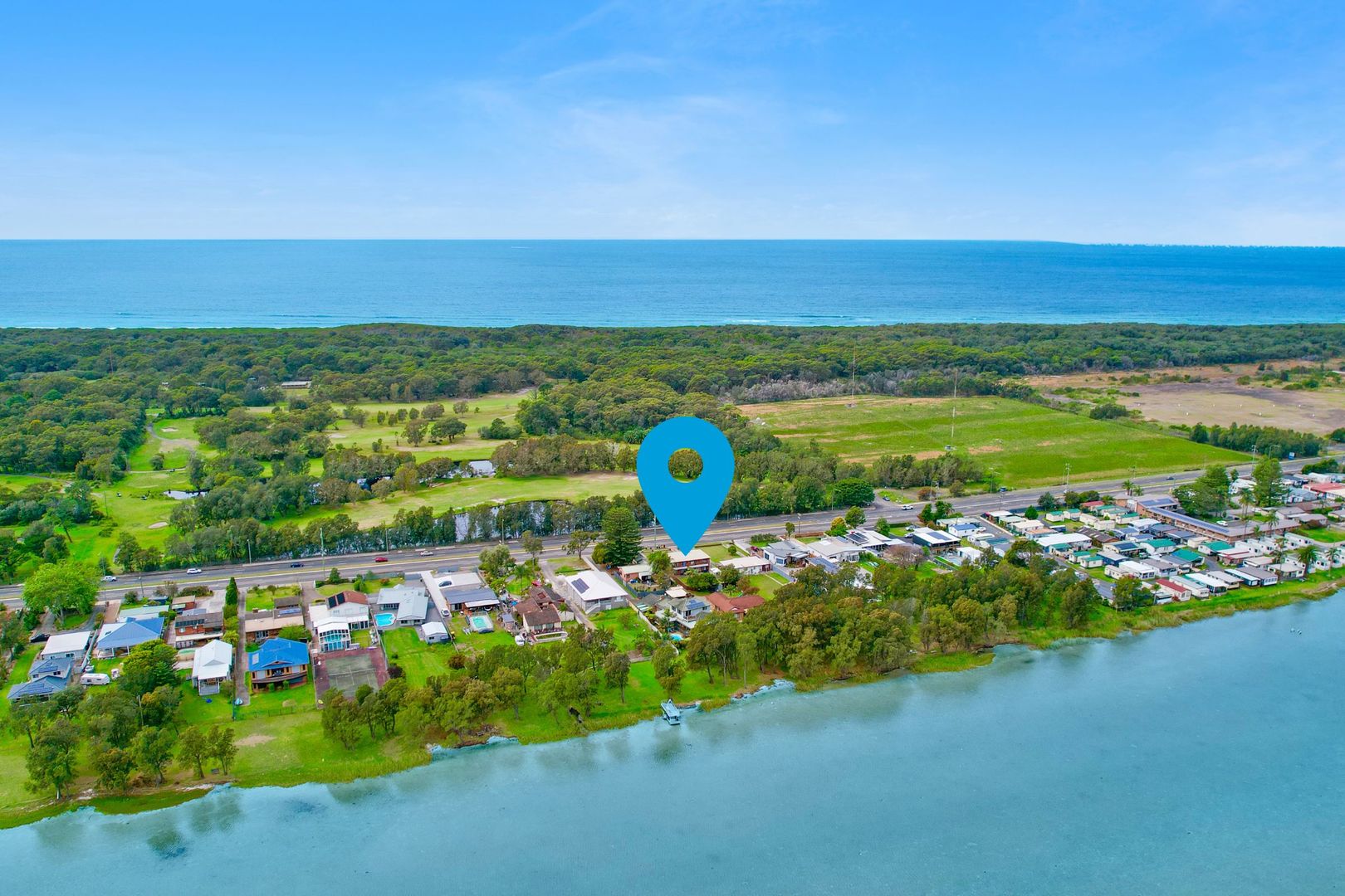 Level 1, 2/126 Windang Road, Primbee NSW 2502 - Semi-detached For Rent ...