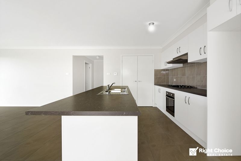 17 Violet Boulevard, Calderwood NSW 2527 - House For Rent | Domain