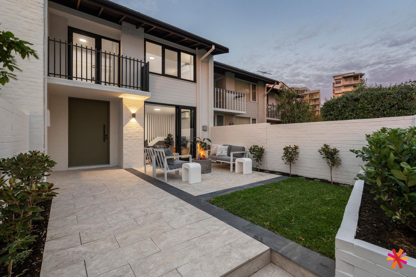 1A Scott Street, South Perth WA 6151 - Townhouse For Rent - $695 | Domain