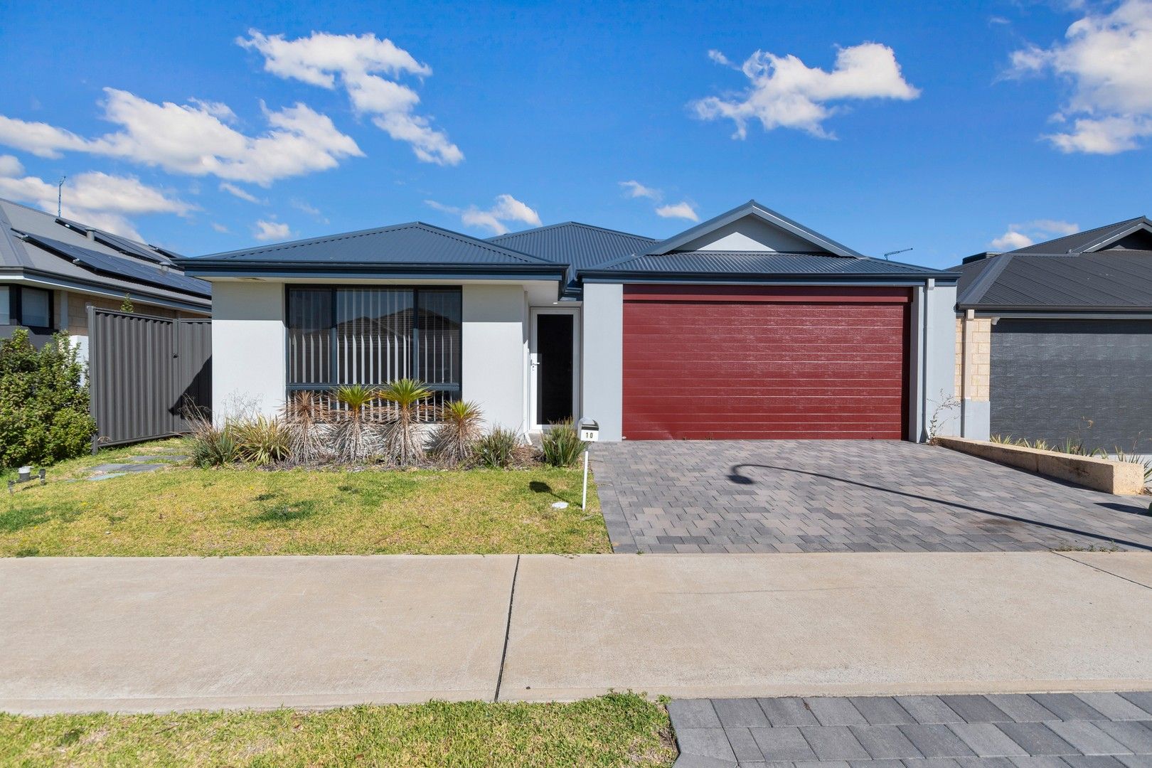 10 Cassinia Street, Baldivis WA 6171 - House For Rent - $600 | Domain