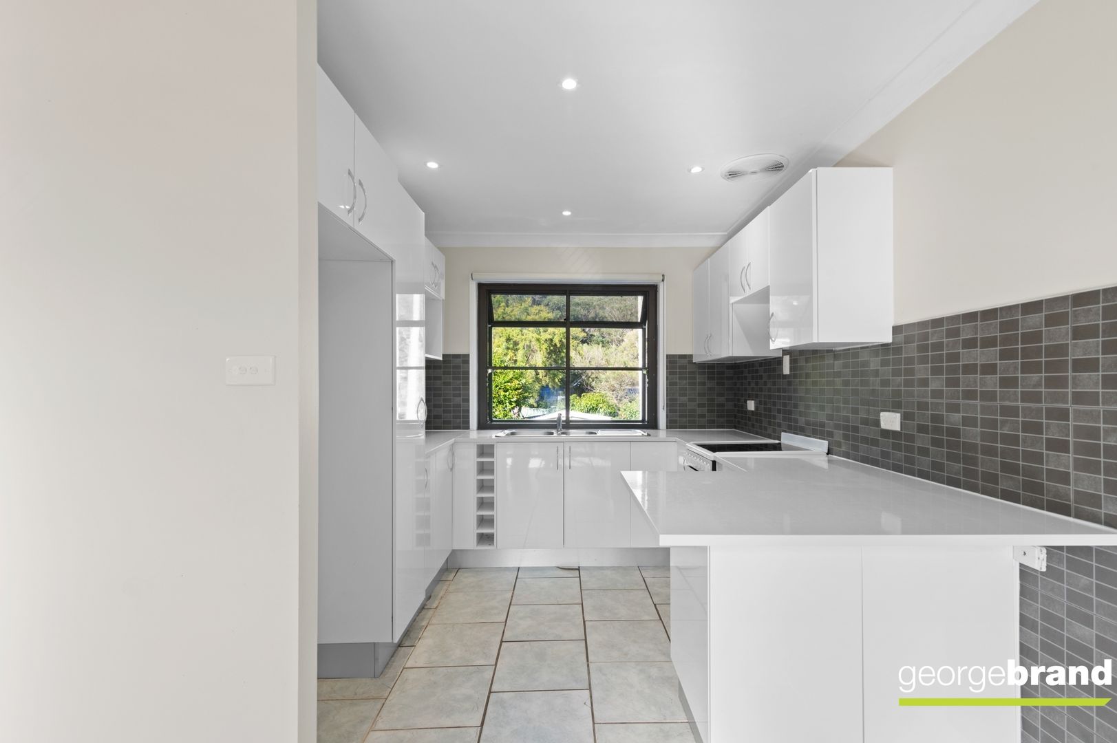 2/5 Greenvale Road, Green Point NSW 2251 | Domain