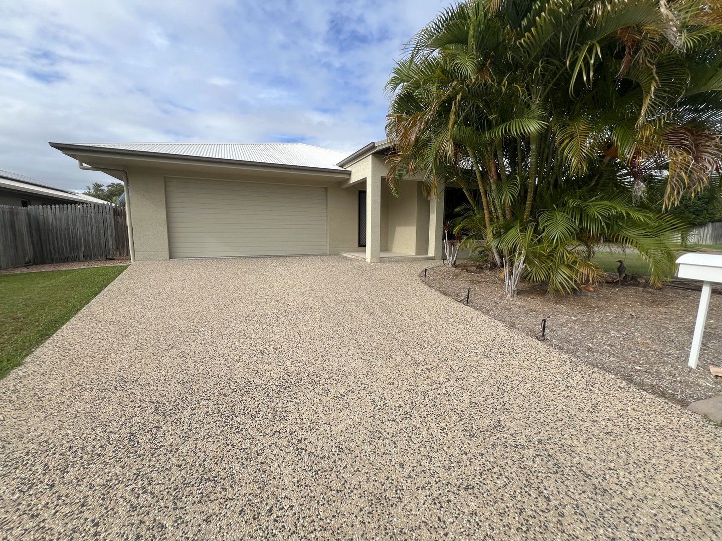 37 Innes Drive, Deeragun QLD 4818 - House For Rent - $520 | Domain