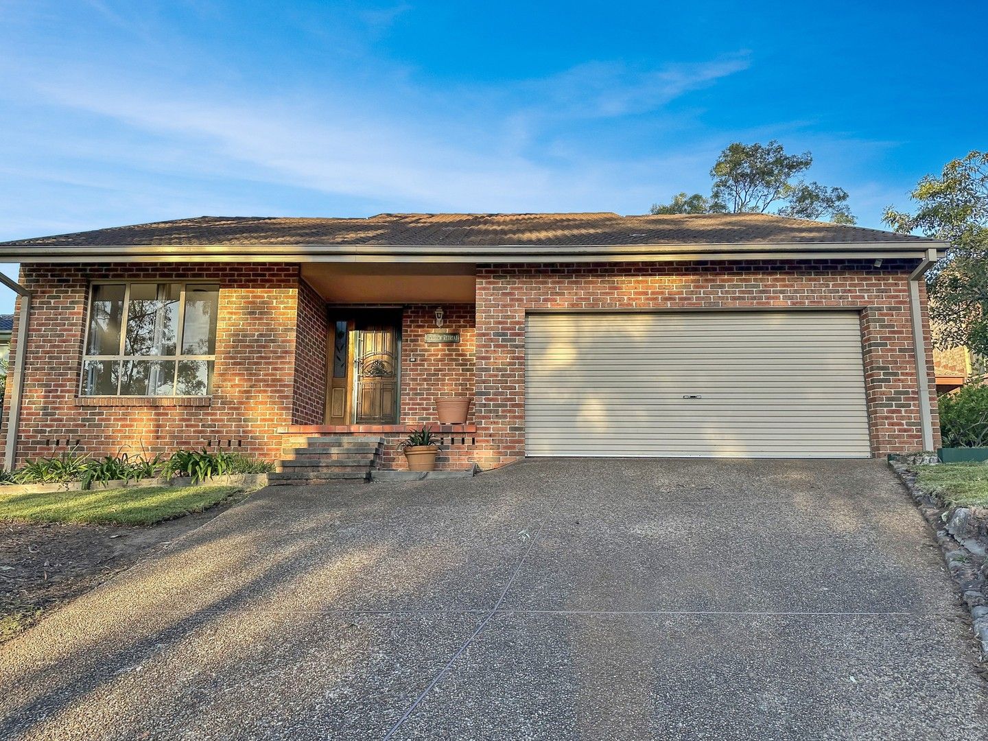 19 Lakeview Road, Wangi Wangi NSW 2267 - House For Rent | Domain