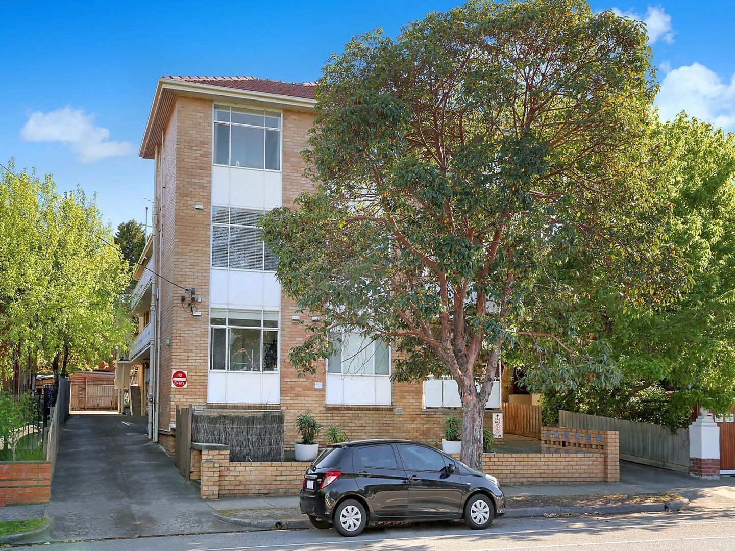 1/169 Glen Huntly Road, Elwood | Property History & Address Research ...