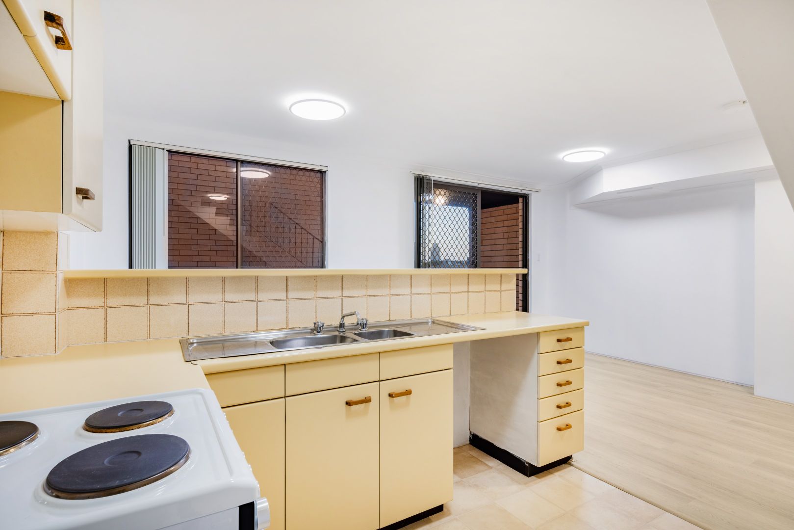 6/2 Goodlet St, Surry Hills NSW 2010 - Apartment For Rent | Domain