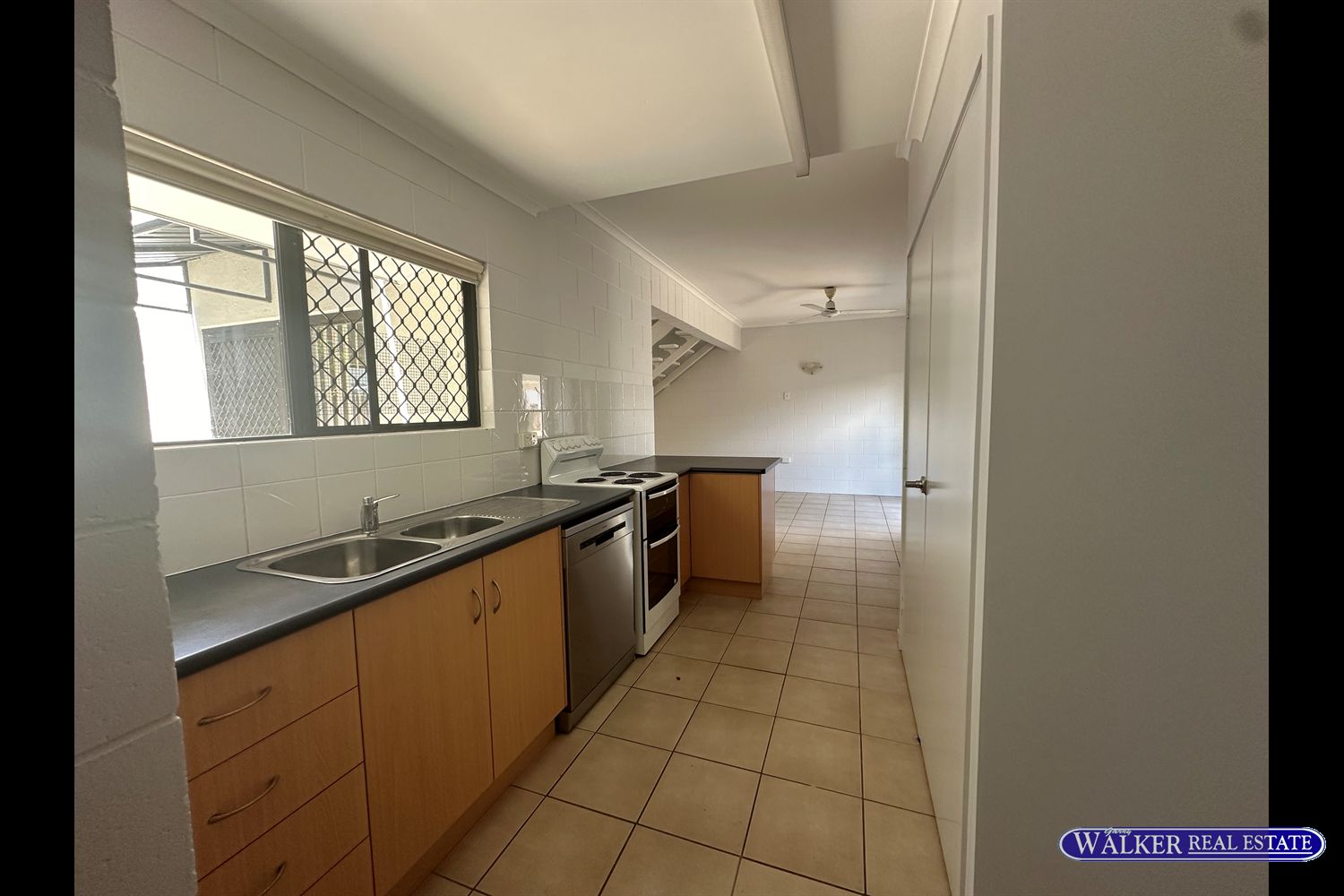 Woree QLD 4868 - 2 beds townhouse for Rent, $350 - 17311701 | Domain