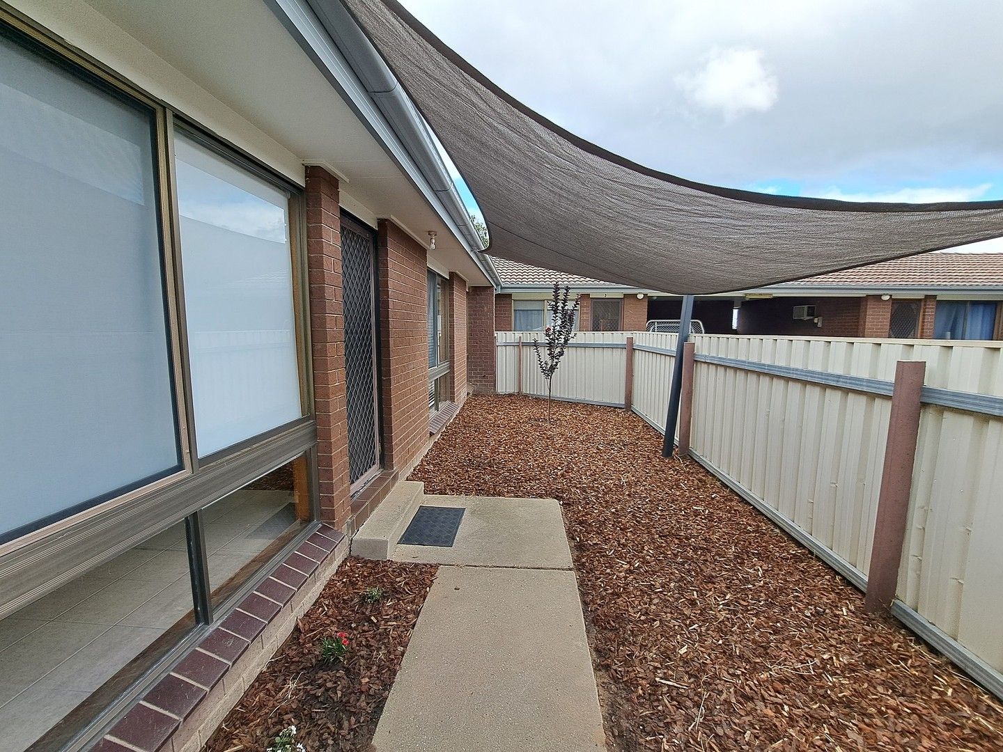 2/299 Kaitlers Road, Springdale Heights NSW 2641 - Apartment For Rent ...