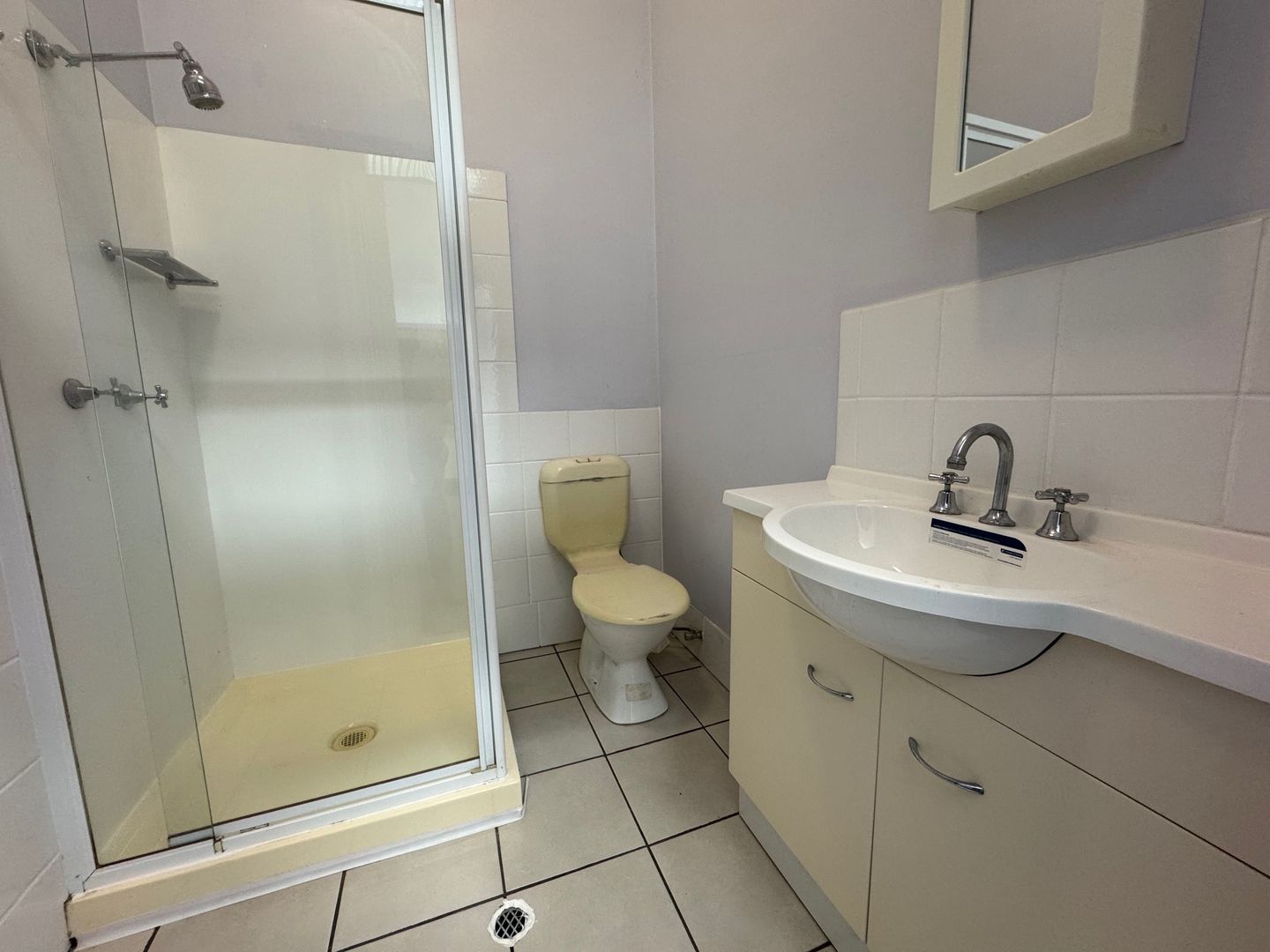 Unit 4/335 - 337 Kent Street, Maryborough QLD 4650 - Apartment For Rent ...