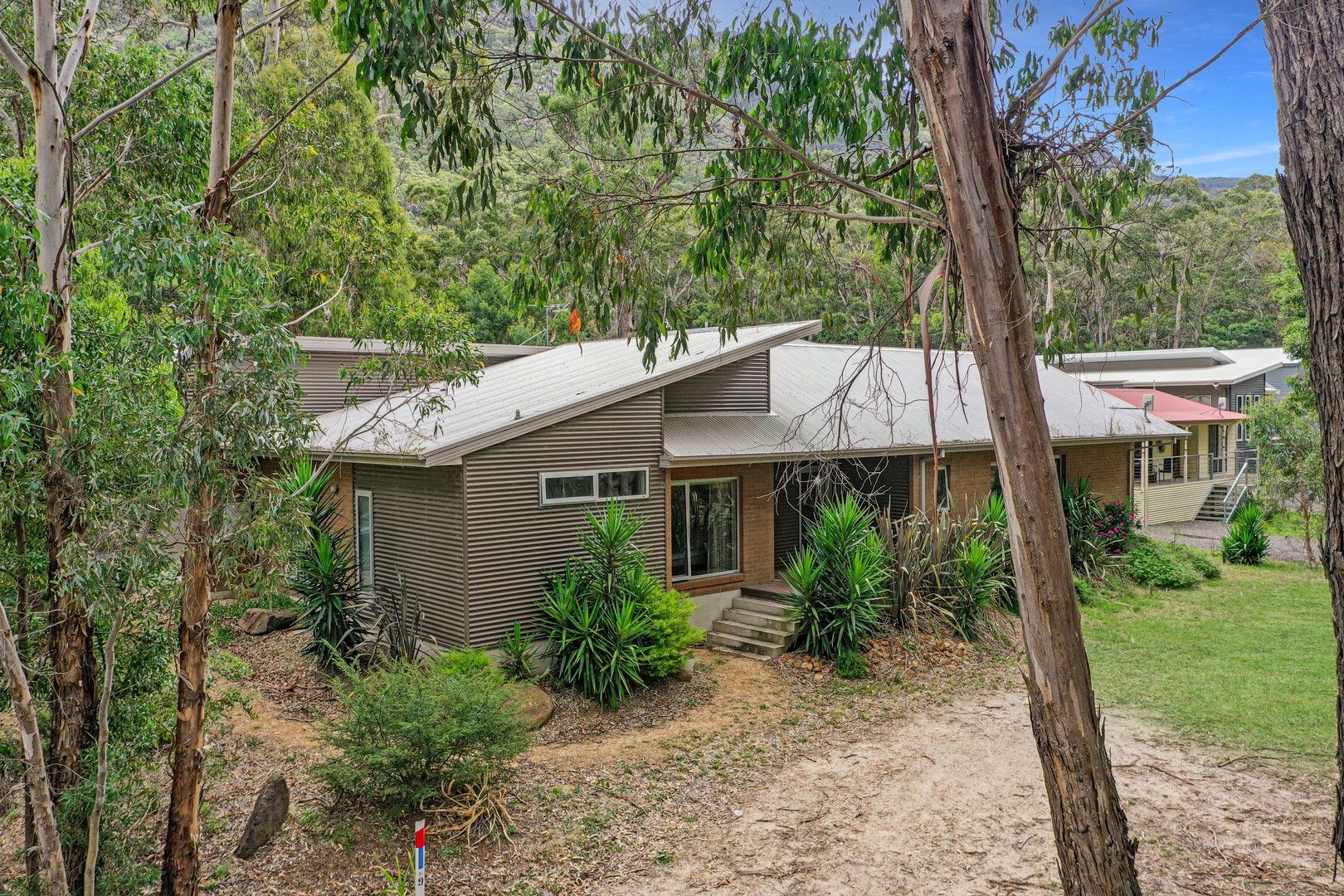 2 Young Rd, Halls Gap VIC 3381 | Domain