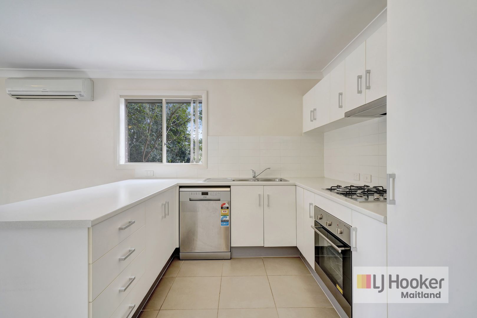 14 Reo Street, Largs NSW 2320 - House For Rent | Domain