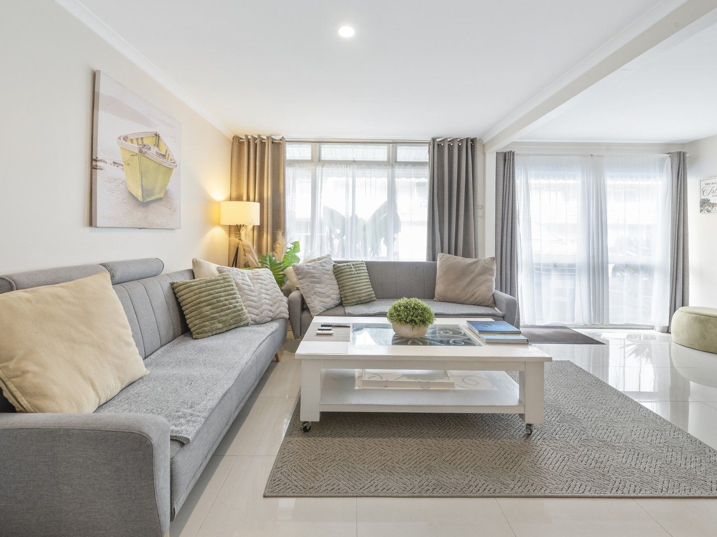 11/2539 Gold Coast Highway, Mermaid Beach QLD 4218 - Apartment For Rent | Domain