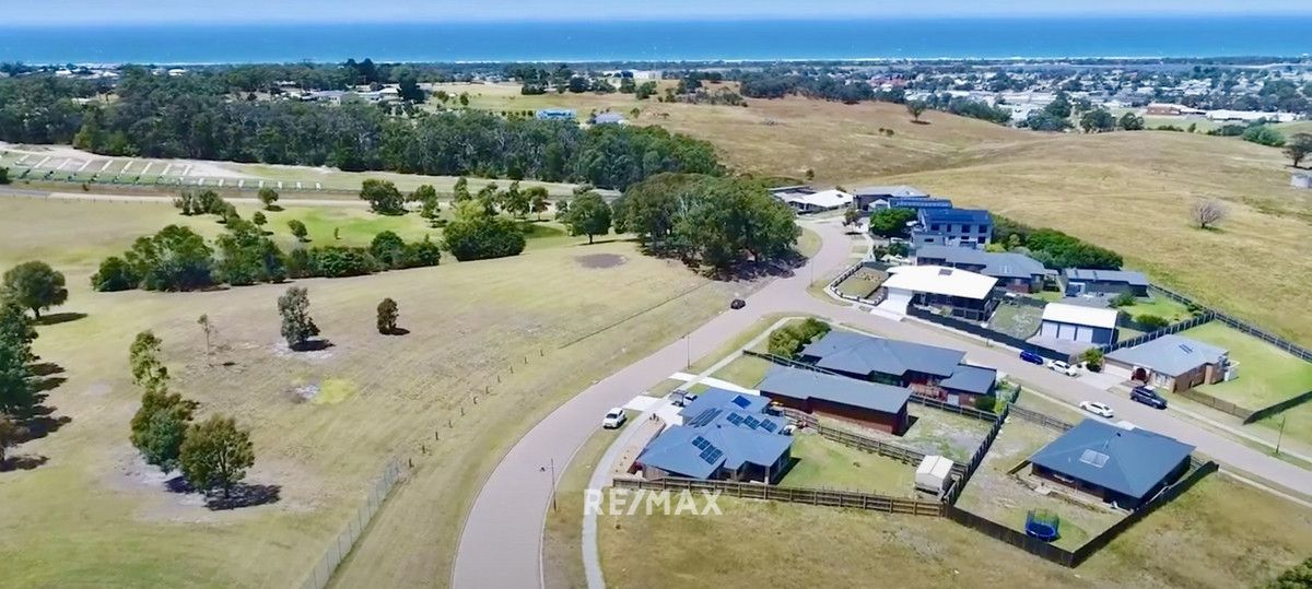 52 Country Club Drive, Lakes Entrance VIC 3909 | Domain