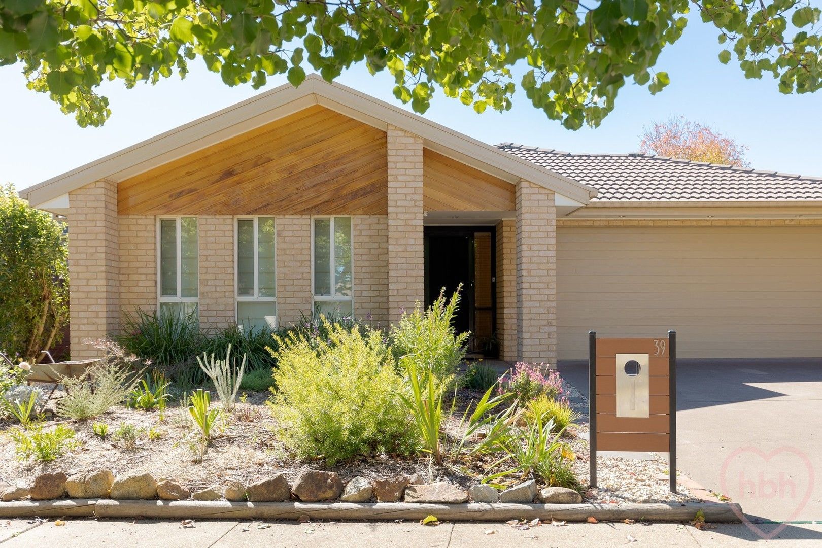 39 Flos Greig Street, Watson | Property History & Address Research | Domain