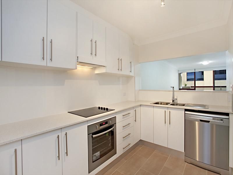 1/98 Alfred Street, Milsons Point NSW 2061 - Apartment For Rent | Domain