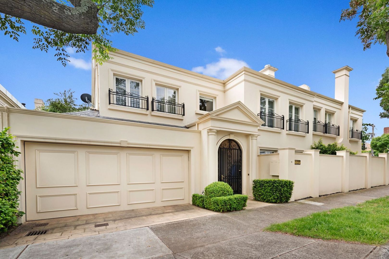 15 Washington Street, Toorak | Property History & Address Research | Domain