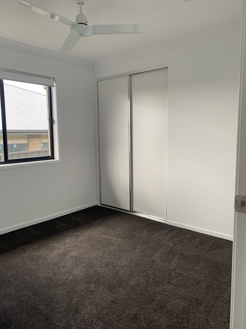 24b Pioneer Drive, Morisset NSW 2264 - Duplex For Rent | Domain