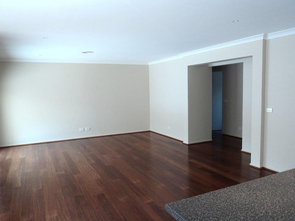 31 Viola Avenue, Point Cook VIC 3030 - House For Rent | Domain